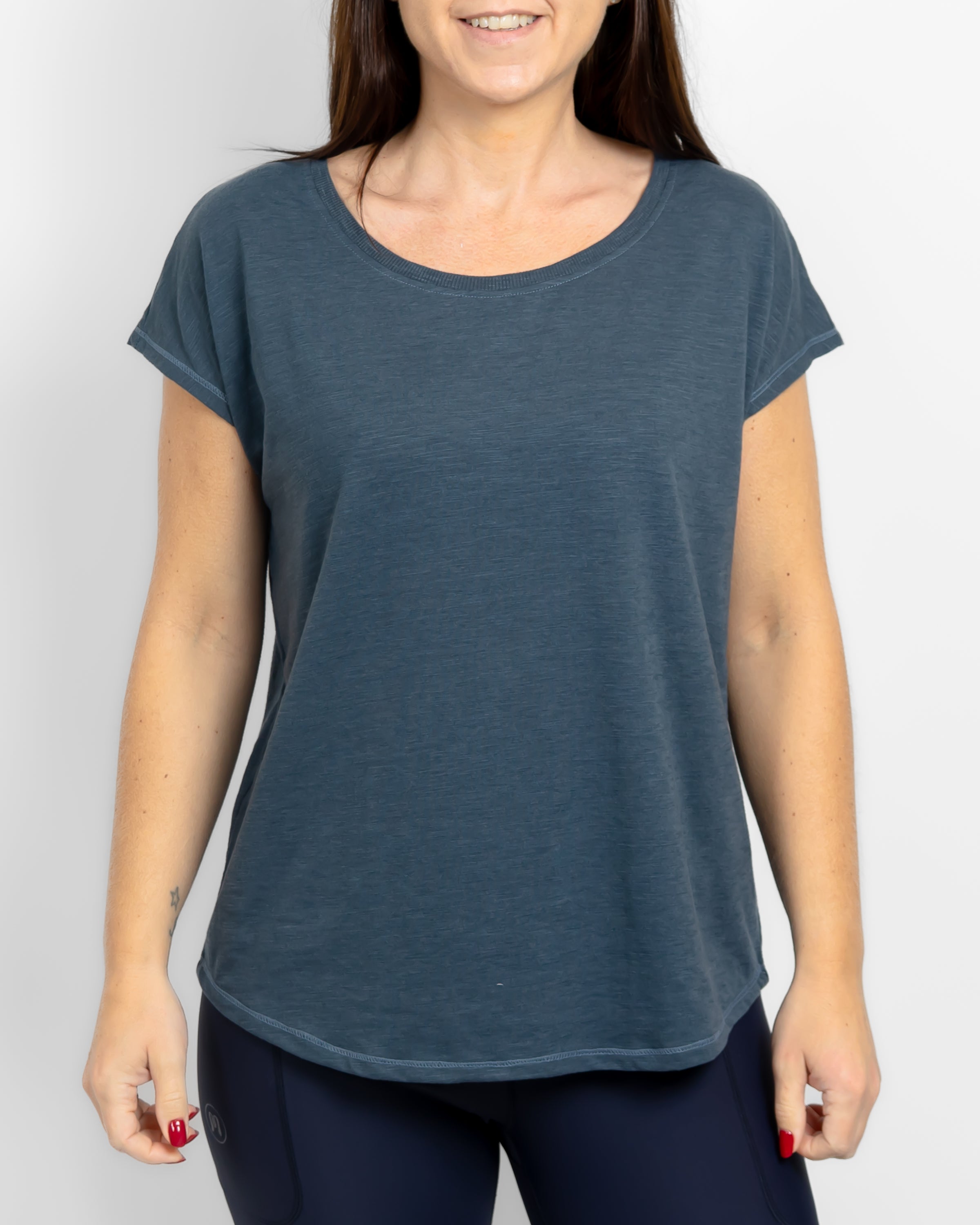 Marley Relaxed Dusty Blue T-Shirt – Maya Freya